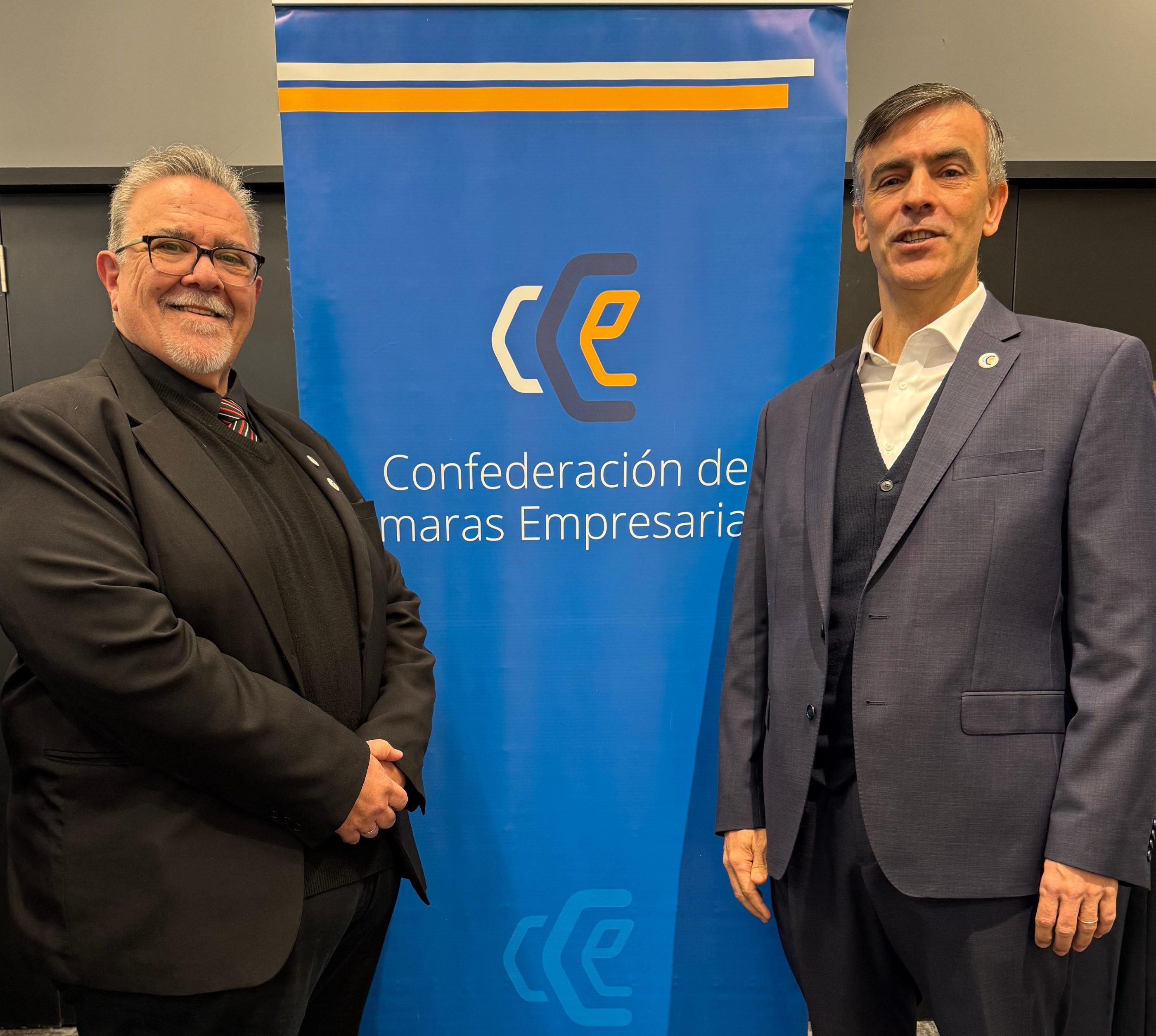 Leonardo Loureiro asumió la presidencia de la Confederación de Cámaras ...